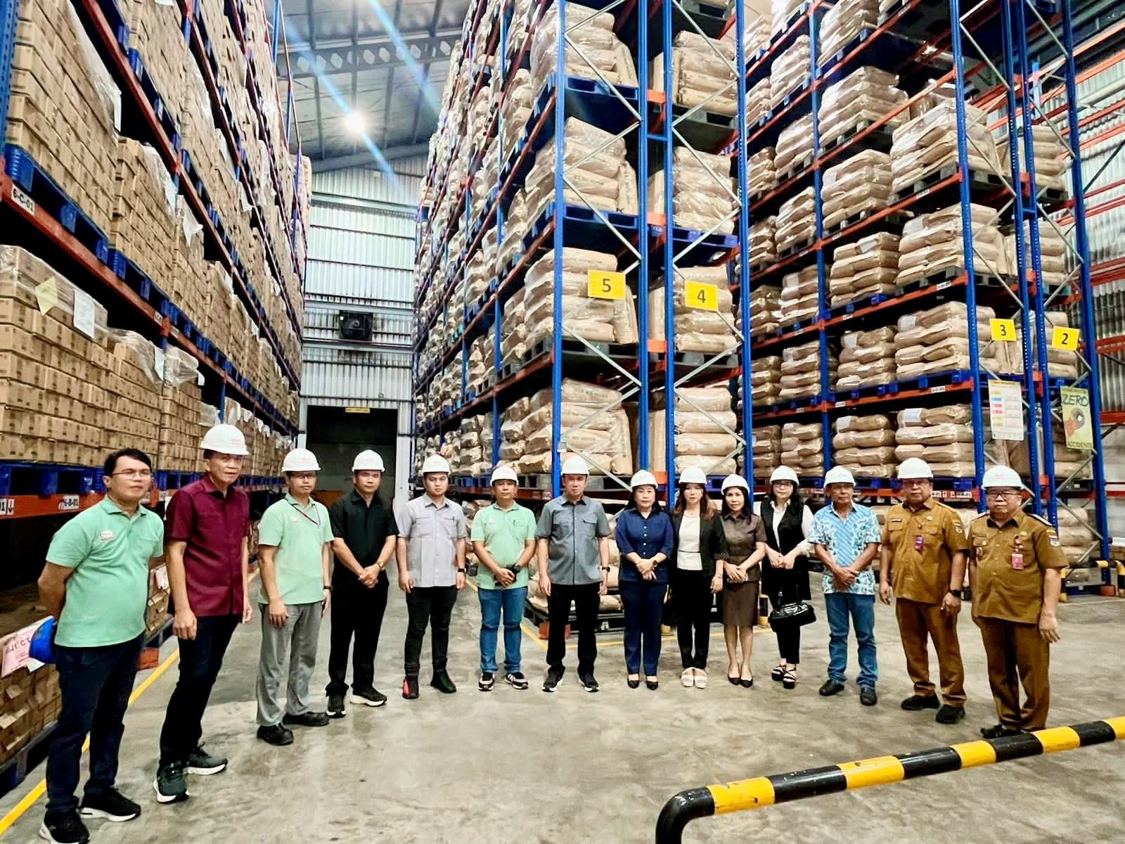 Respon Keluhan Masyarakat, Stefanus Lumowa Pimpin Rombongan DPRD Minsel ...